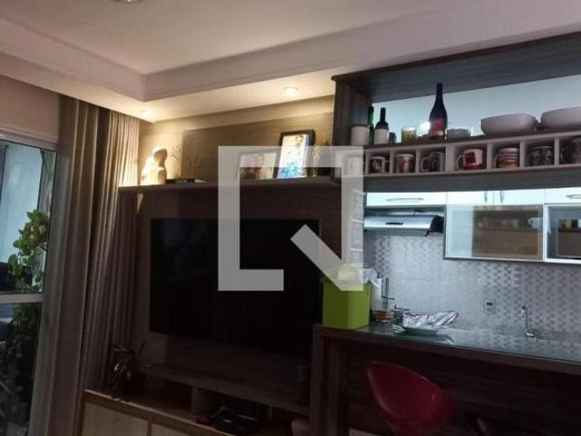 Apartamento à Venda Centro, 2 Quartos, 68 m2