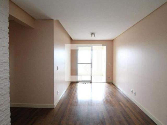 Apartamento à Venda Centro, 2 Quartos, 70 m2