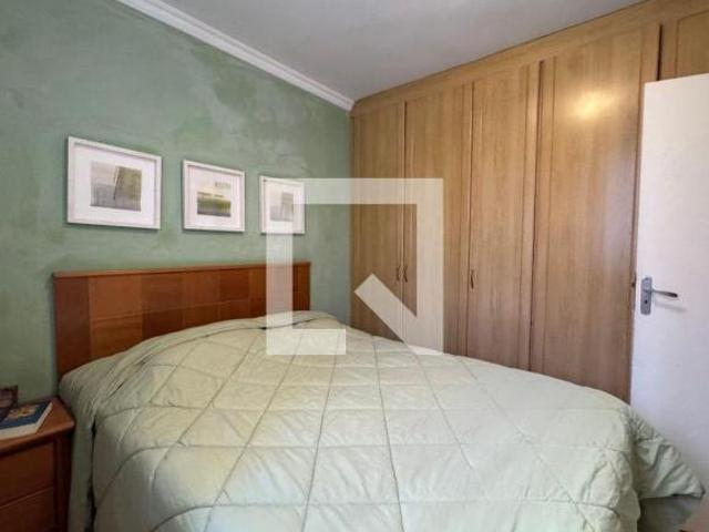 Apartamento à Venda Centro, 2 Quartos, 70 m2