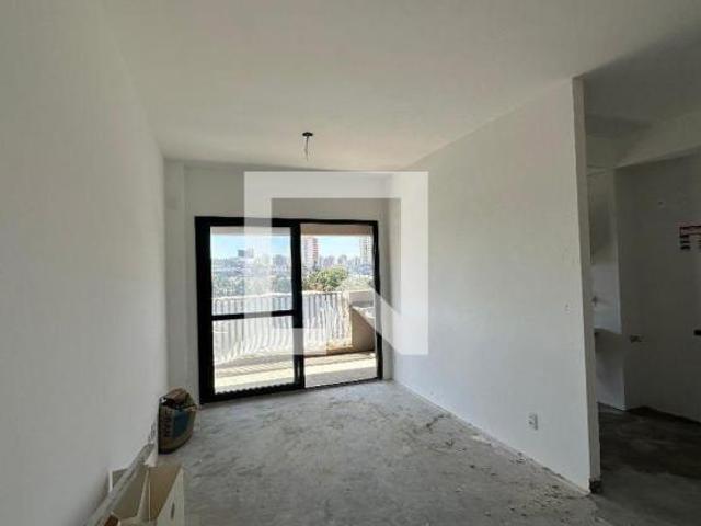 Apartamento à Venda Centro, 2 Quartos, 70 m2