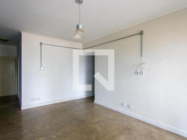 Apartamento à Venda Centro, 2 Quartos, 70 m2