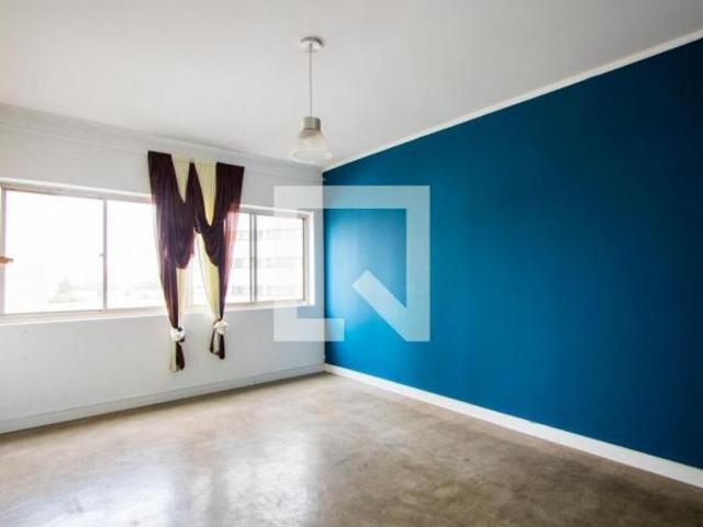 Apartamento à Venda Centro, 2 Quartos, 70 m2