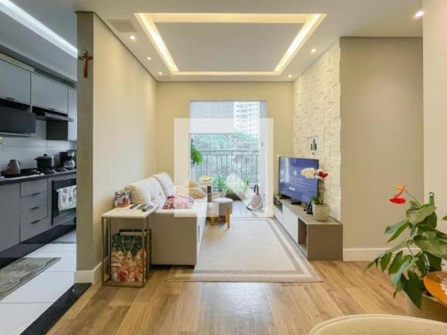 Apartamento à Venda Centro, 2 Quartos, 70 m2