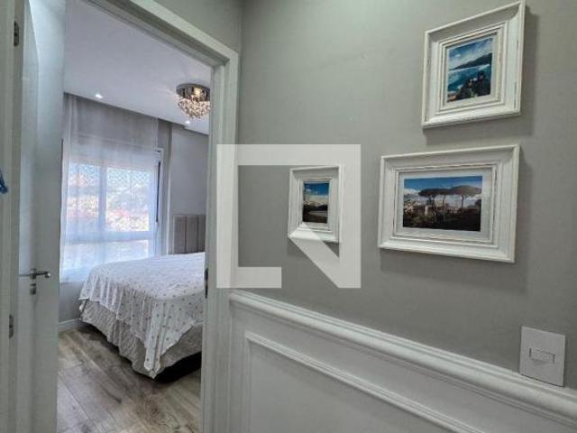 Apartamento à Venda Centro, 2 Quartos, 72 m2