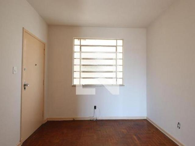 Apartamento à Venda Centro, 2 Quartos, 72 m2
