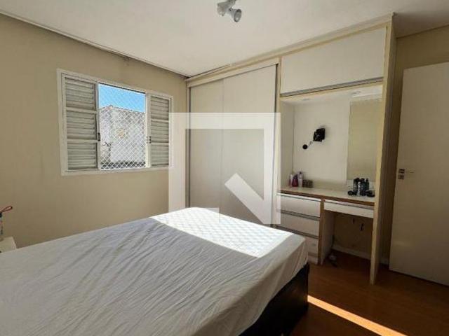 Apartamento à Venda Centro, 2 Quartos, 74 m2