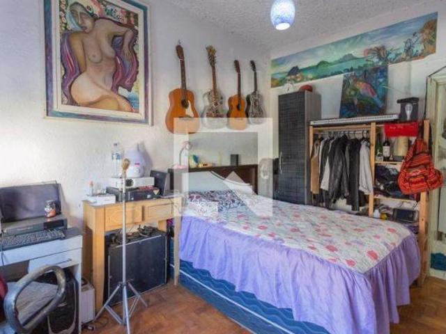 Apartamento à Venda Centro, 2 Quartos, 74 m2