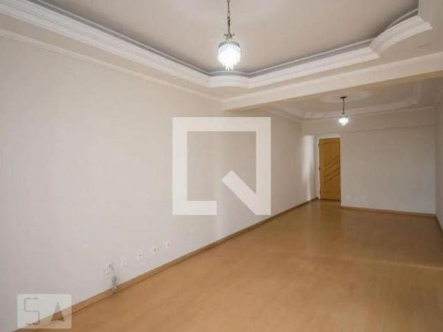 Apartamento à Venda Centro, 2 Quartos, 75 m2