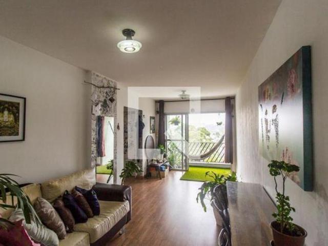 Apartamento à Venda Centro, 2 Quartos, 75 m2