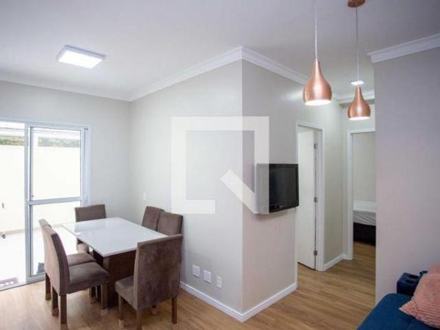 Apartamento à Venda Centro, 2 Quartos, 75 m2