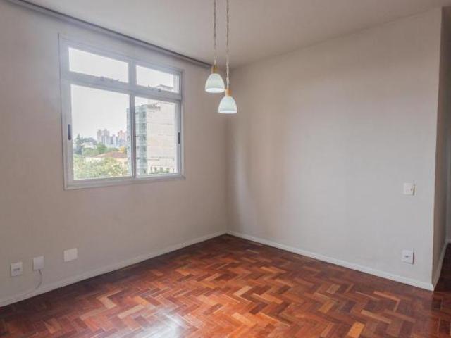 Apartamento à Venda Centro, 2 Quartos, 75 m2