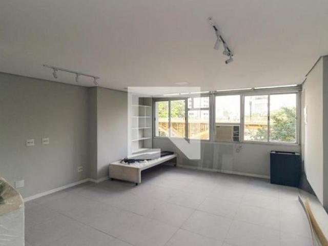 Apartamento à Venda Centro, 2 Quartos, 76 m2