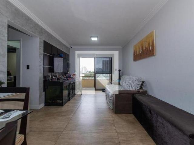 Apartamento à Venda Centro, 2 Quartos, 76 m2