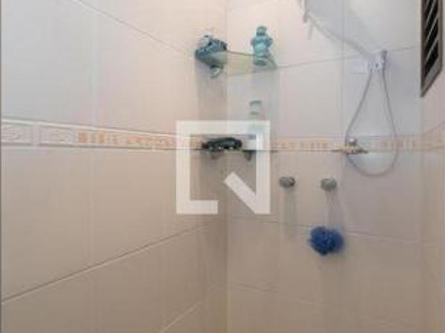 Apartamento à Venda Centro, 2 Quartos, 76 m2