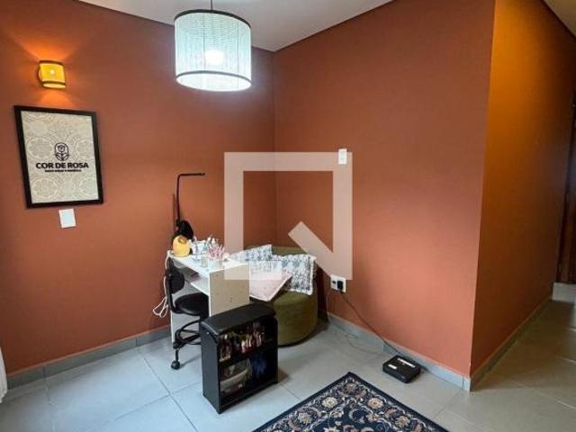 Apartamento à Venda Centro, 2 Quartos, 76 m2