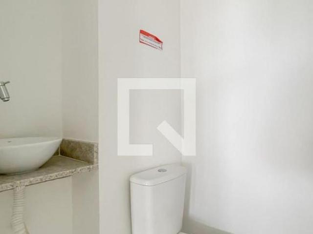 Apartamento à Venda Centro, 2 Quartos, 77 m2