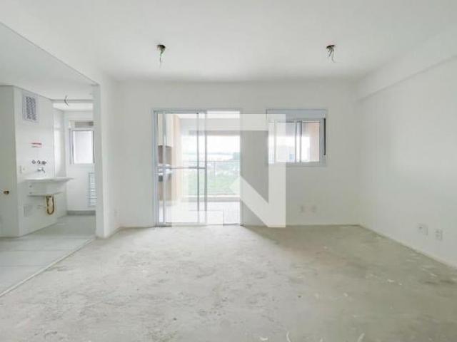 Apartamento à Venda Centro, 2 Quartos, 77 m2