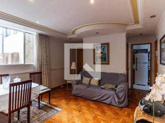 Apartamento à Venda Centro, 2 Quartos, 79 m2