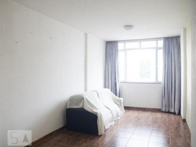 Apartamento à Venda Centro, 2 Quartos, 80 m2
