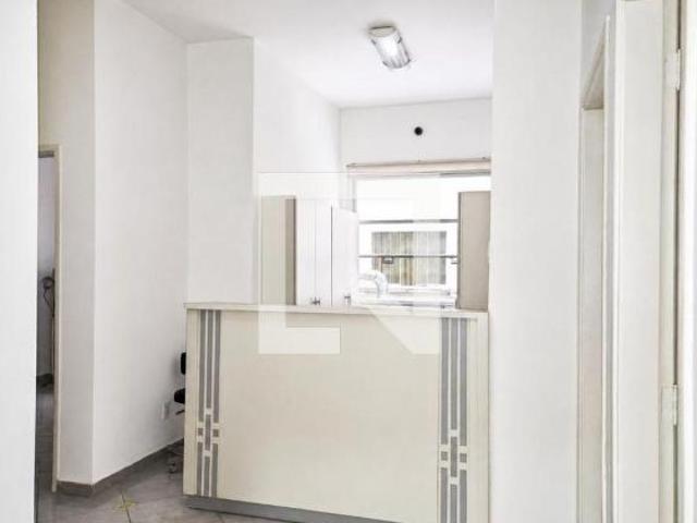 Apartamento à Venda Centro, 2 Quartos, 81 m2