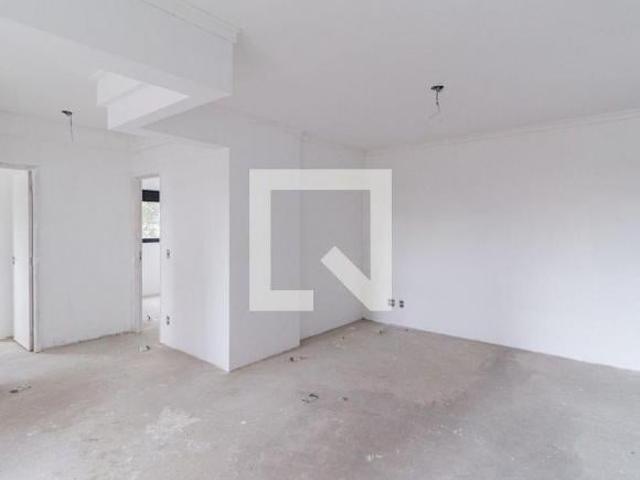 Apartamento à Venda Centro, 2 Quartos, 82 m2