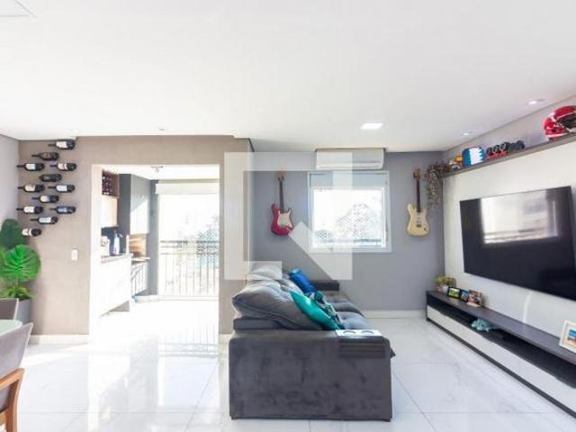 Apartamento à Venda Centro, 2 Quartos, 83 m2