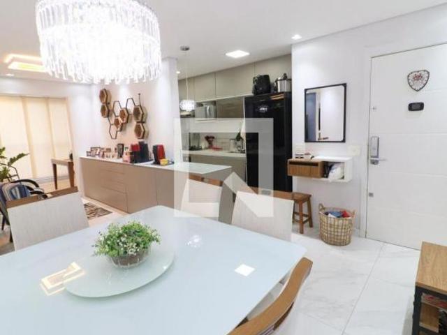 Apartamento à Venda Centro, 2 Quartos, 83 m2