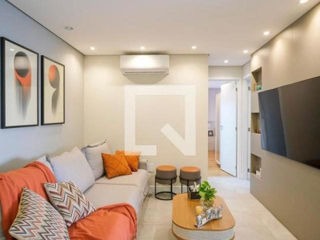 Apartamento à Venda Centro, 2 Quartos, 84 m2