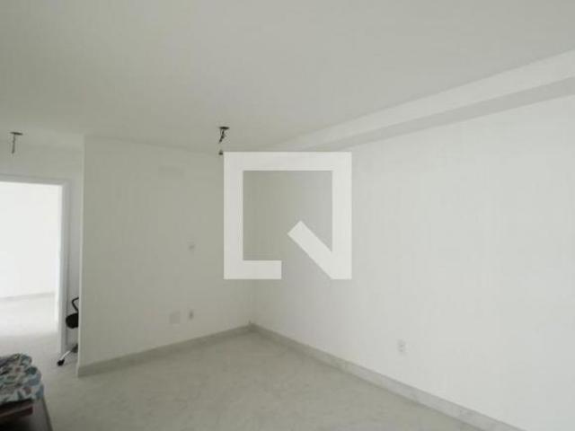Apartamento à Venda Centro, 2 Quartos, 85 m2