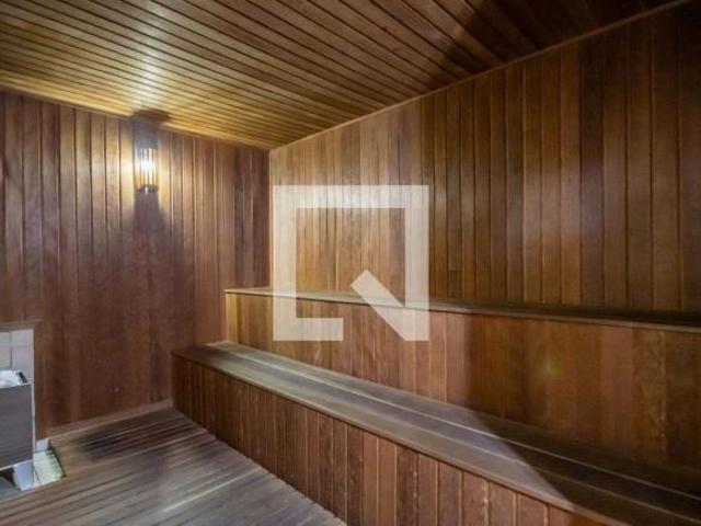 Apartamento à Venda Centro, 2 Quartos, 85 m2