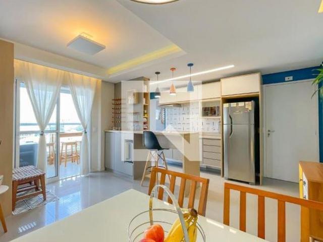 Apartamento à Venda Centro, 2 Quartos, 86 m2