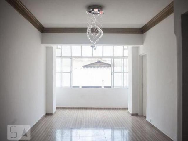 Apartamento à Venda Centro, 2 Quartos, 90 m2