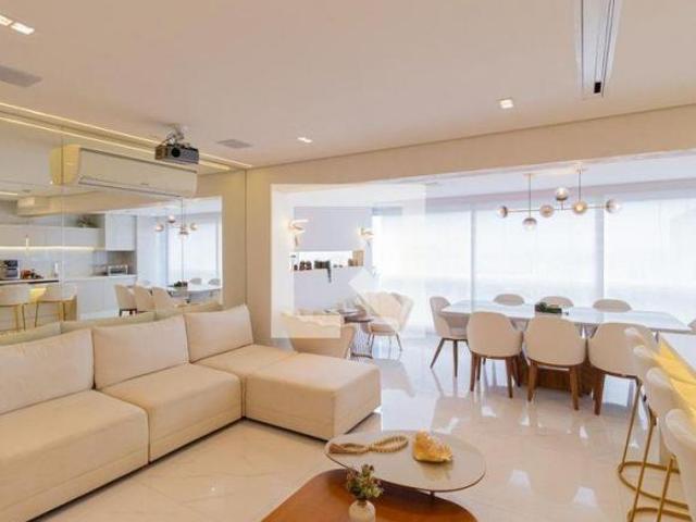 Apartamento à Venda Centro, 2 Quartos, 92 m2