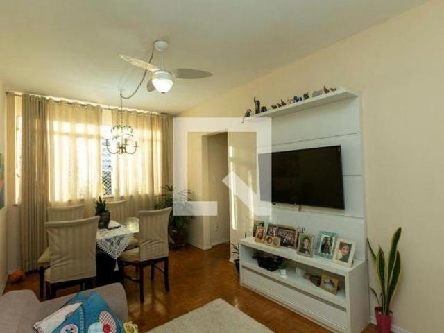 Apartamento à Venda Centro, 2 Quartos, 93 m2