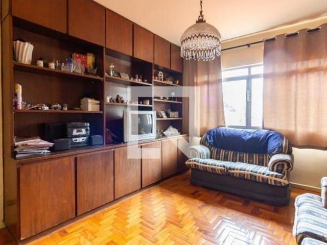 Apartamento à Venda Centro, 2 Quartos, 96 m2