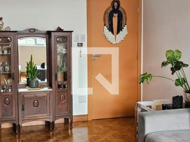 Apartamento à Venda Centro, 2 Quartos, 99 m2