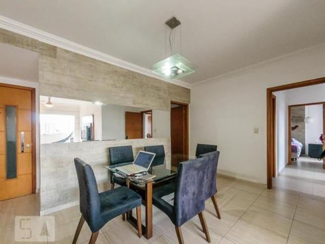 Apartamento à Venda Centro, 3 Quartos, 110 m2