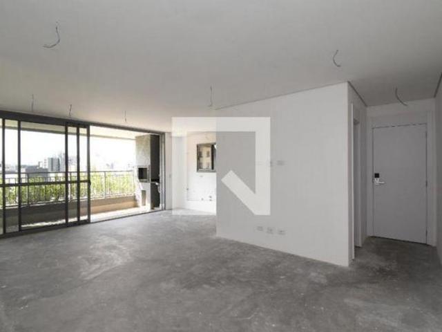 Apartamento à Venda Centro, 3 Quartos, 137 m² Curitiba
