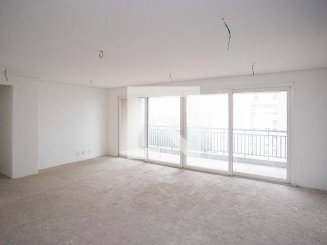 Apartamento à Venda Centro, 3 Quartos, 130 m2