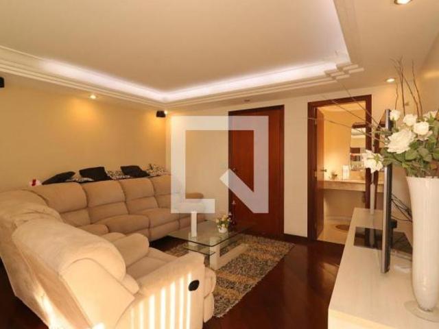 Apartamento à Venda Centro, 3 Quartos, 140 m2