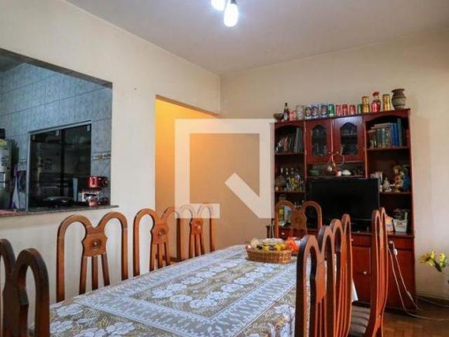 Apartamento à Venda Centro, 3 Quartos, 141 m2