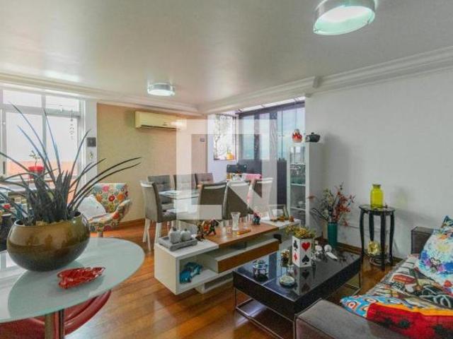 Apartamento à Venda Centro, 3 Quartos, 186 m2