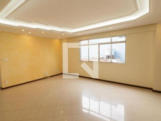 Apartamento à Venda Centro, 3 Quartos, 105 m2