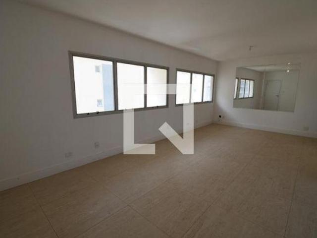 APARTAMENTO RESIDENTIAL em Campinas São Paulo, Cambuí