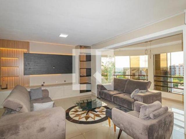 Apartamento à Venda Centro, 3 Quartos, 500 m² Canoas