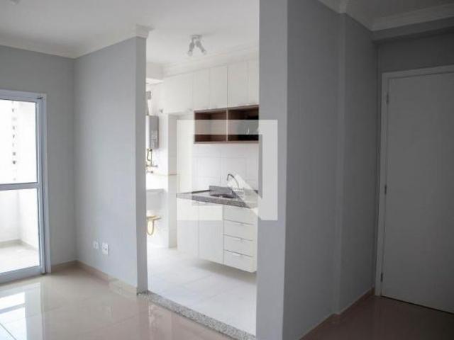 Apartamento à Venda Centro, 3 Quartos, 56 m2