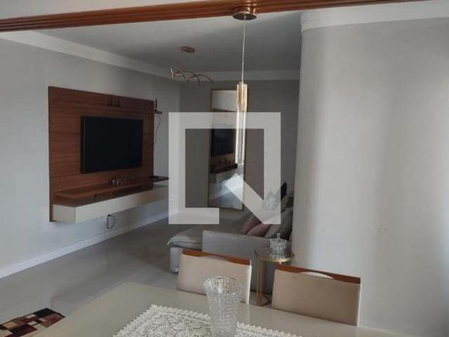 Apartamento à Venda Centro, 3 Quartos, 75 m2