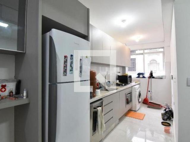 Apartamento à Venda Centro, 3 Quartos, 75 m² Curitiba