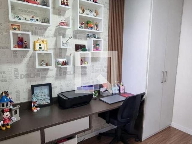 Apartamento à Venda Centro, 3 Quartos, 81 m2