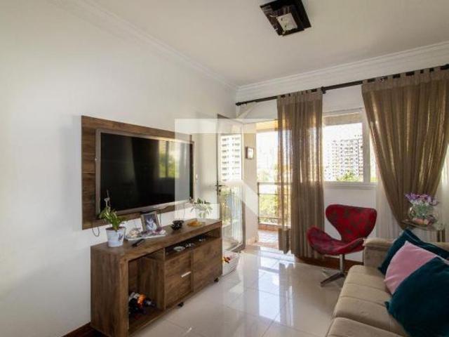 Apartamento à Venda Centro, 3 Quartos, 82 m2